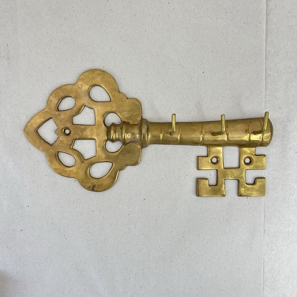 The Unbranded Brand | Wall Decor | Vintage Brass Skeleton Key Wall Key ...
